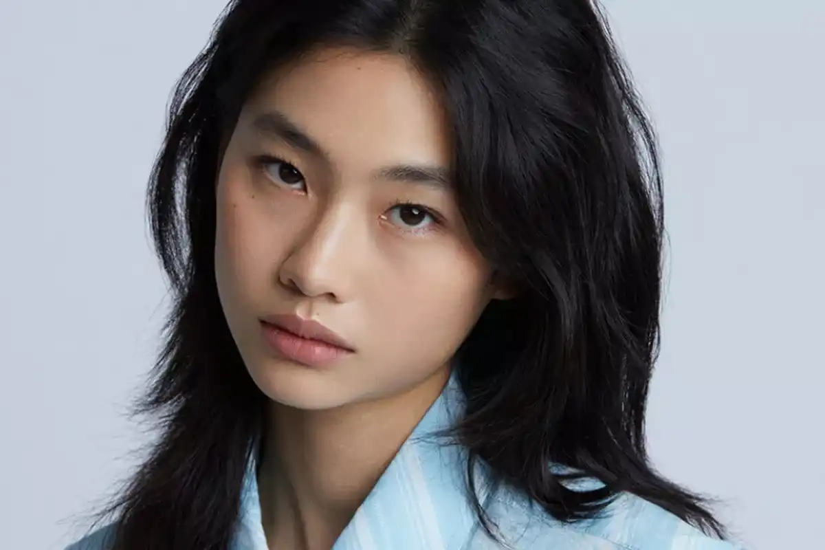HoYeon Jung Net Worth 2023, Birthday, TV Series, Age, Biography, Boyfriend HoYeon Jung Net Worth 2023, Birthday, TV Series, Age, Biography, Boyfriend